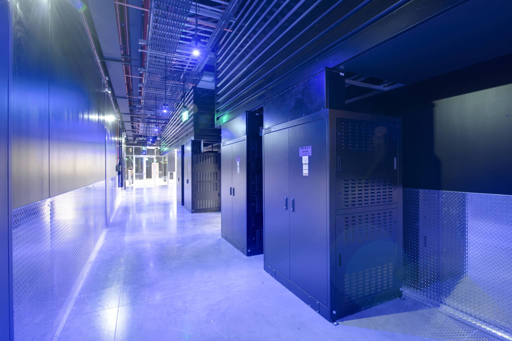 11 Amazing Photos of Equinix DA11 in Dallas - Interconnections - The ...
