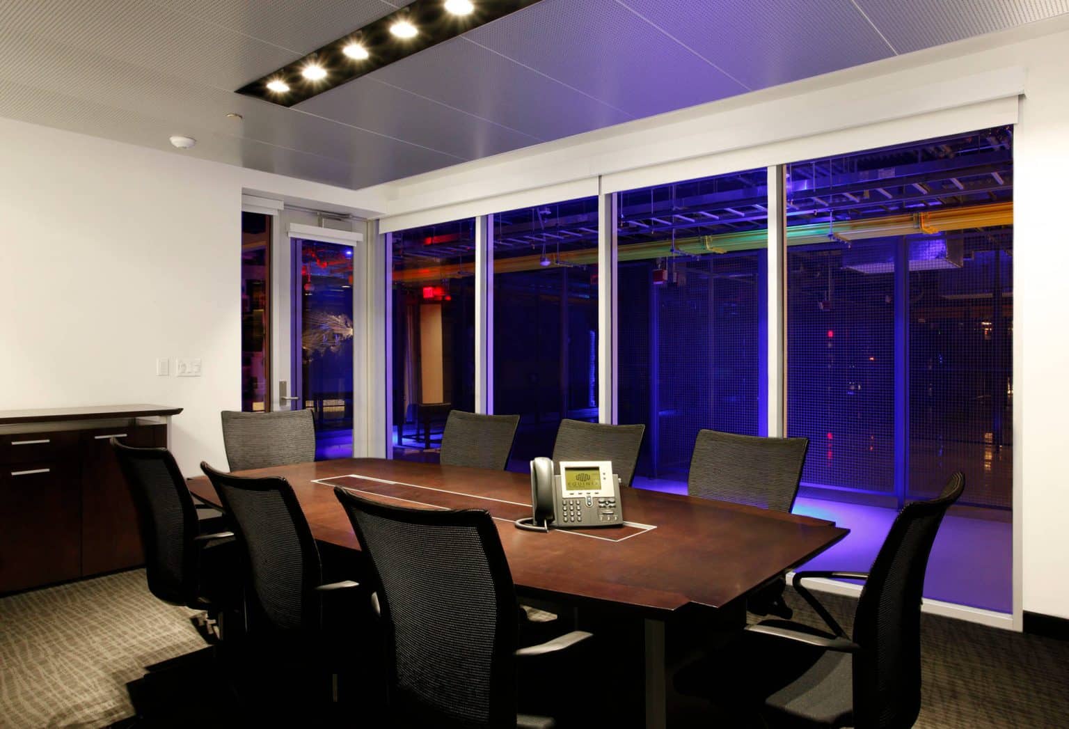 Inside a High-Performance Data Center: Compute, Storage and Networking ...