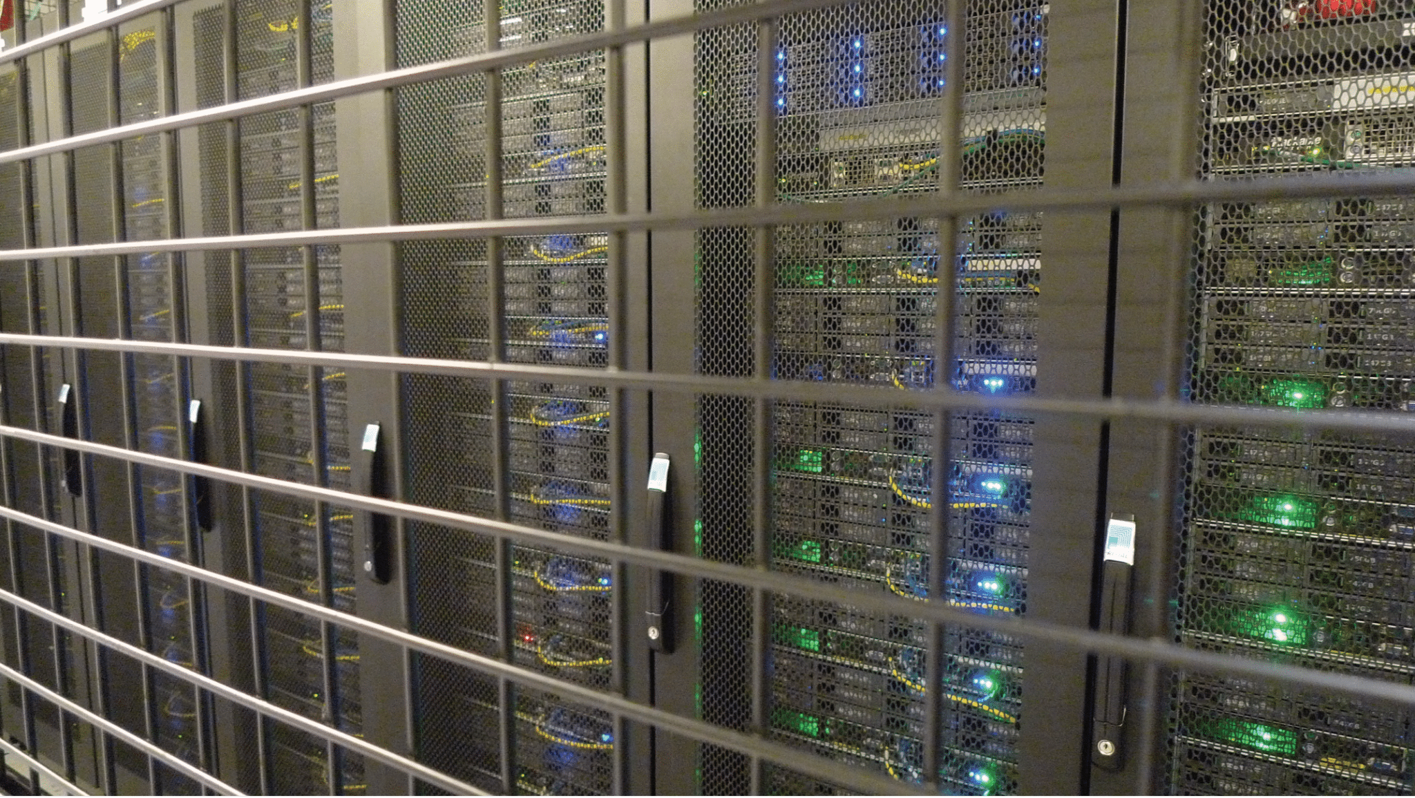 Inside a High-Performance Data Center: Compute, Storage and Networking ...