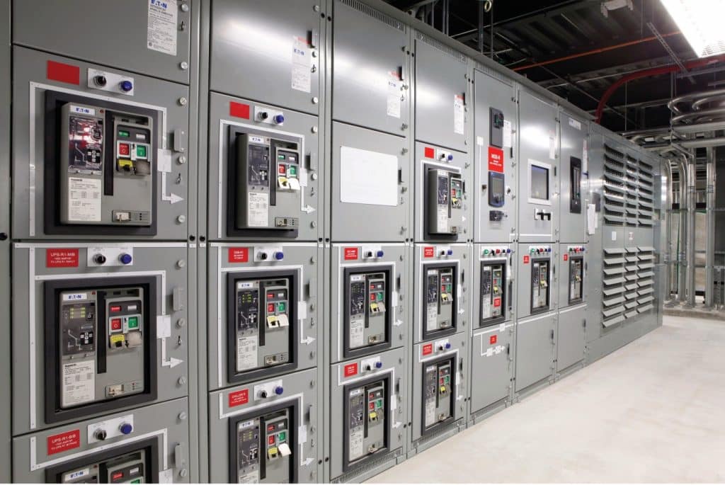 Inside a High-Performance Data Center: Power, Cooling and Exterior Features - Interconnections ...