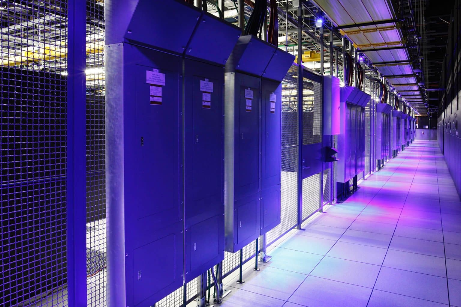 Inside a High-Performance Data Center: Power, Cooling and Exterior ...